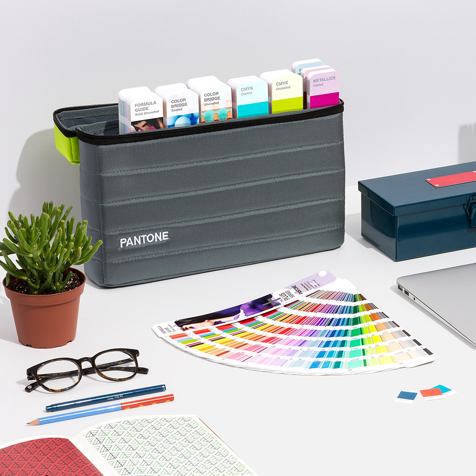 PANTONE 185 C - 千通彩色库官网